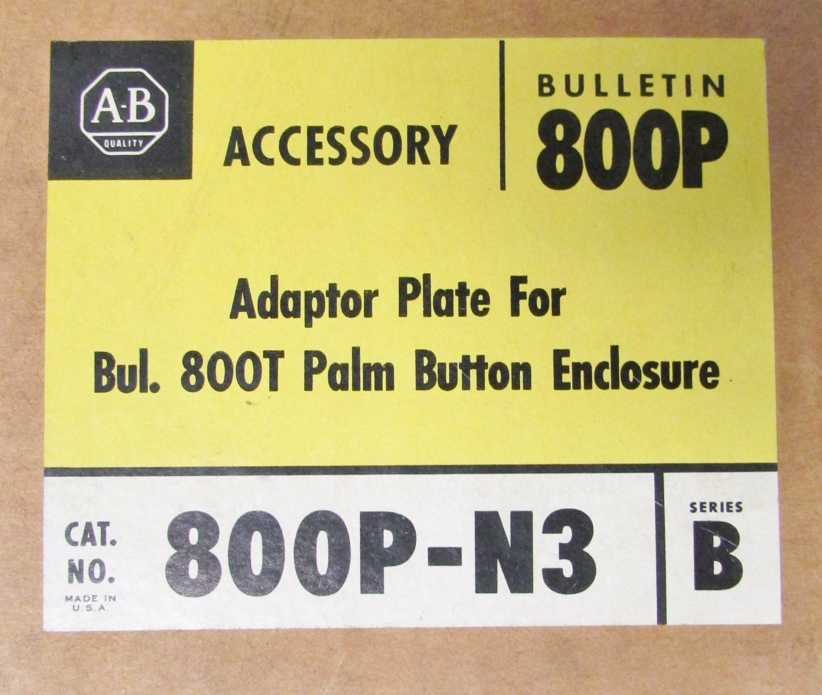 ALLEN BRADLEY Adapter Plate for 800T Palm Pushbutton Enclosure 800P N3 ...