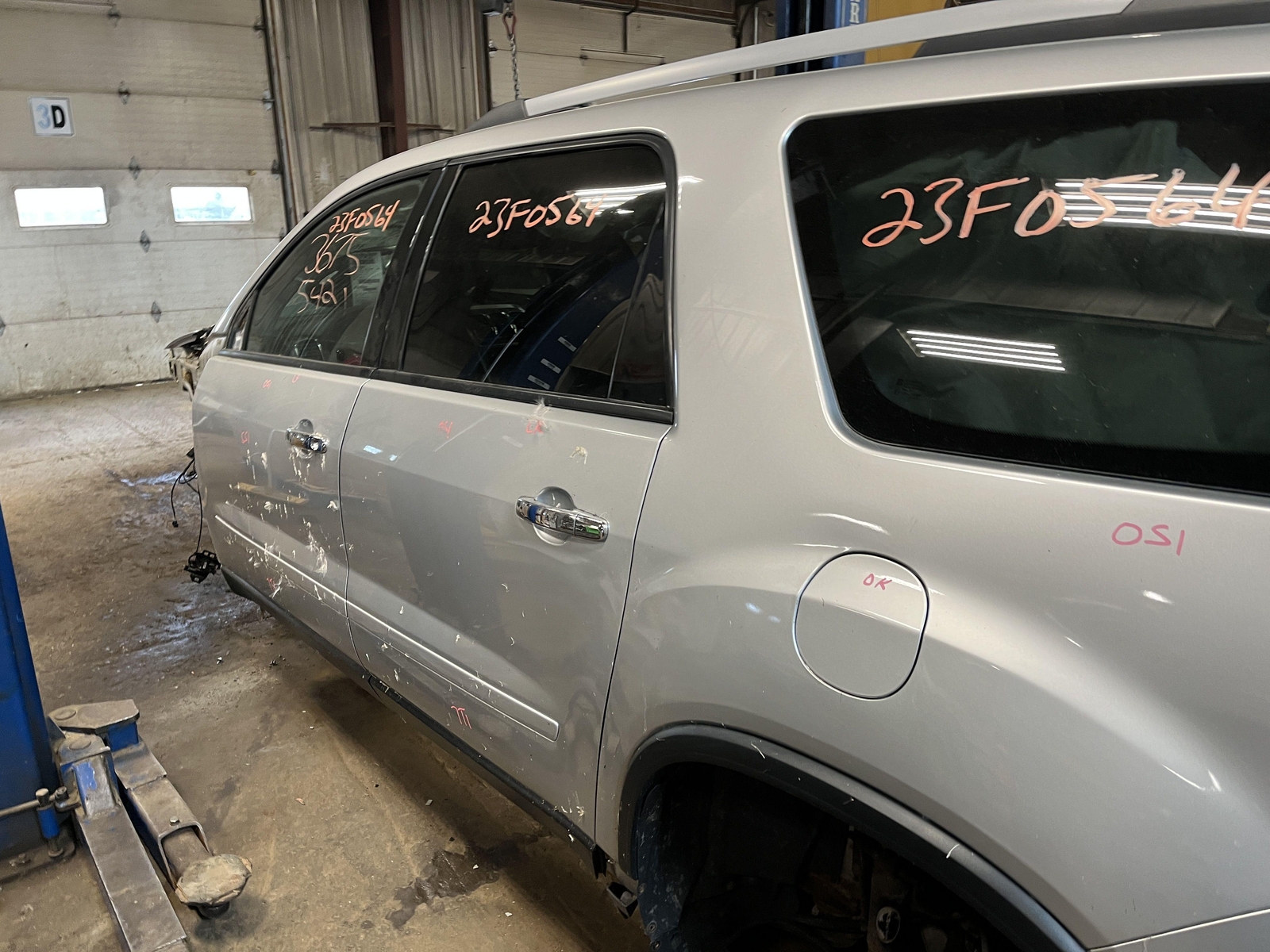 07-17 GMC ACADIA DRIVER LEFT REAR SIDE DOOR QUICKSILVER PAINT 636R | eBay