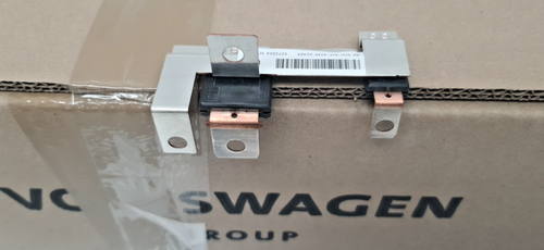 5C0937629F BRAND NEW GENUINE VW MULTI FUSE 200AMP 2.5L JETTA ,BEETLE ...