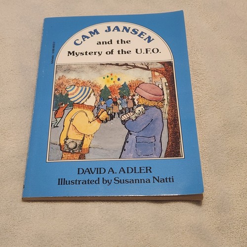 Cam Jansen Ser.: Cam Jansen - The Mystery of the U. F. O. by David A ...