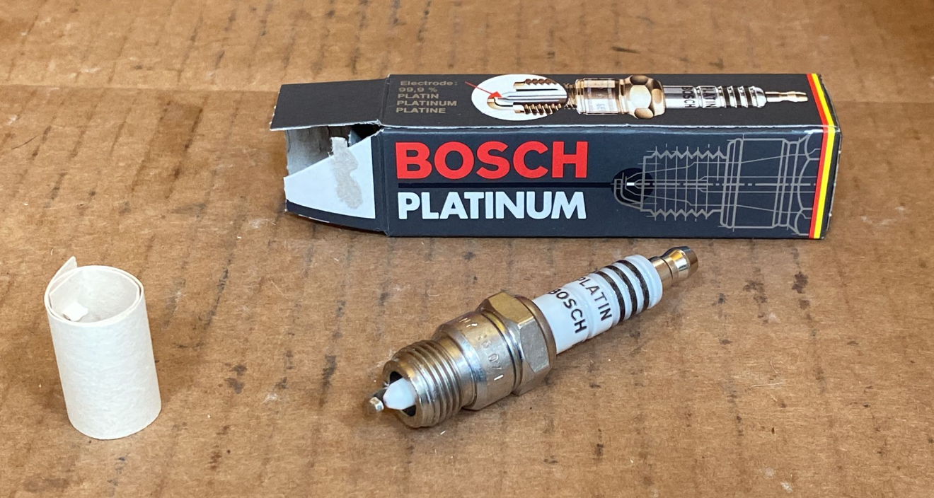 Bosch Platinum Spark Plug - Box of 4 - HR8BP / 4204 -Fits Buick ...