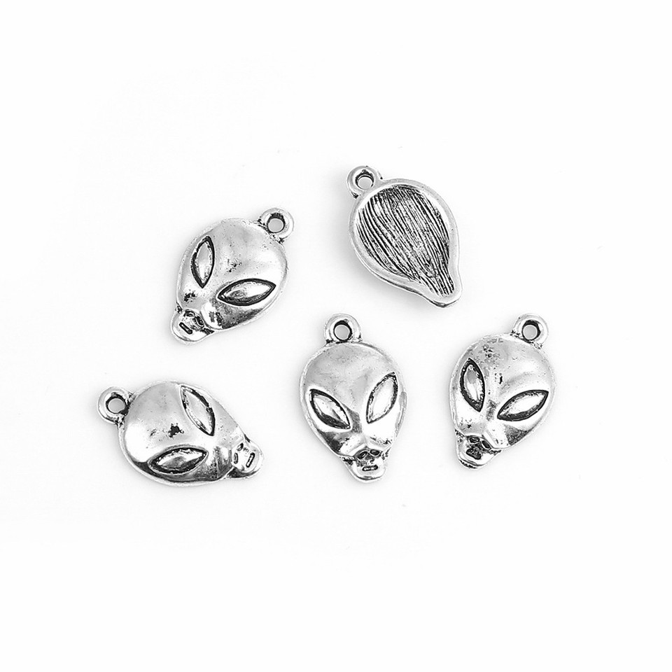 Alien Charms 19mm Wholesale Antiqued Silver Plated Pendants C1511 - 5 ...