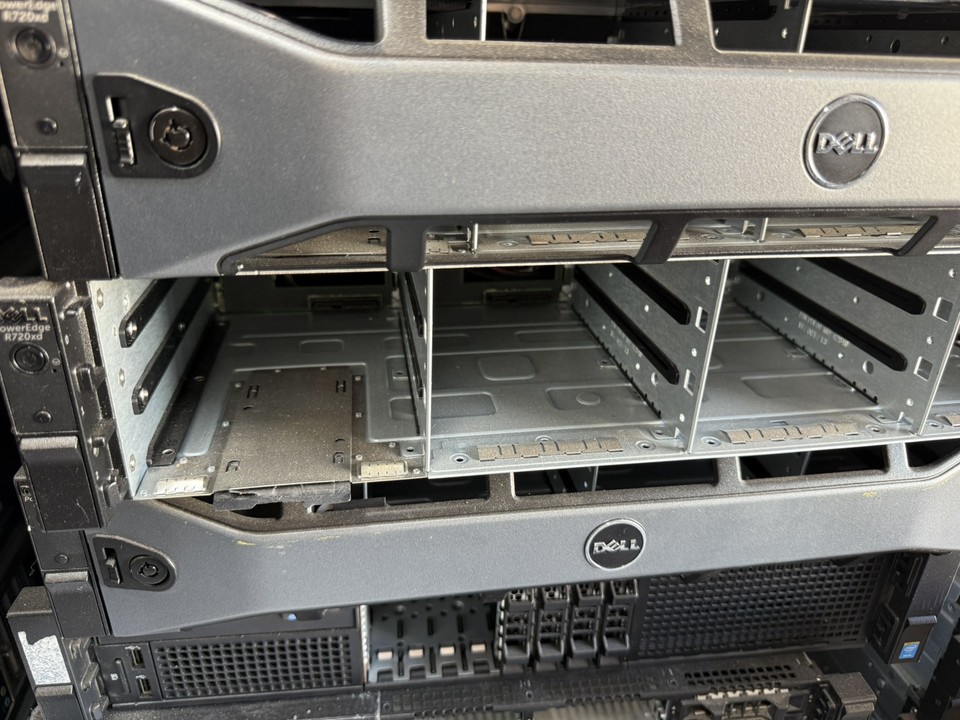 Dell PowerEdge R720xd 12 X 3,5” Server 2xXeon E5-2660 v2 256GB 10gb ...