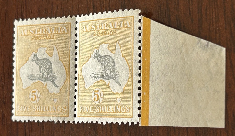 Australia - 5/- Grey & Yellow “Roo” UMM Pair of Stamps with Wing SG135 ...