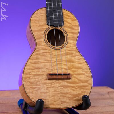 Martin Custom Shop Concert Ukulele Quilted Maple | eBay