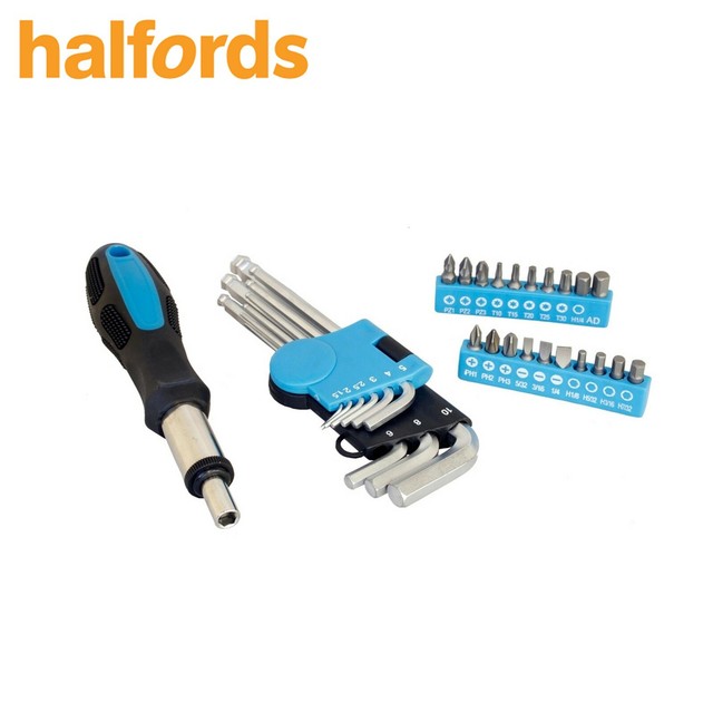 Halfords 30 Piece Ratcheting Screwdriver & Hex Key Bit Set Chrome ...
