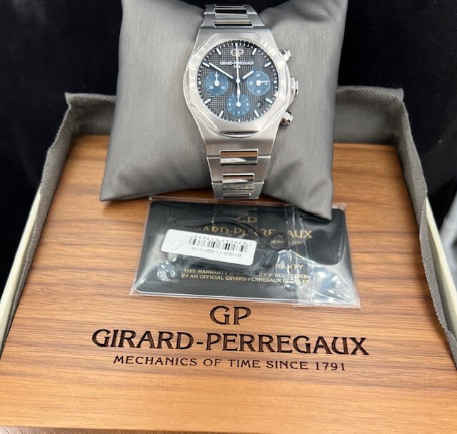Gerard Perregaux Laureto Stainless Steel Watch 42MM Ref#81020 Full Set ...