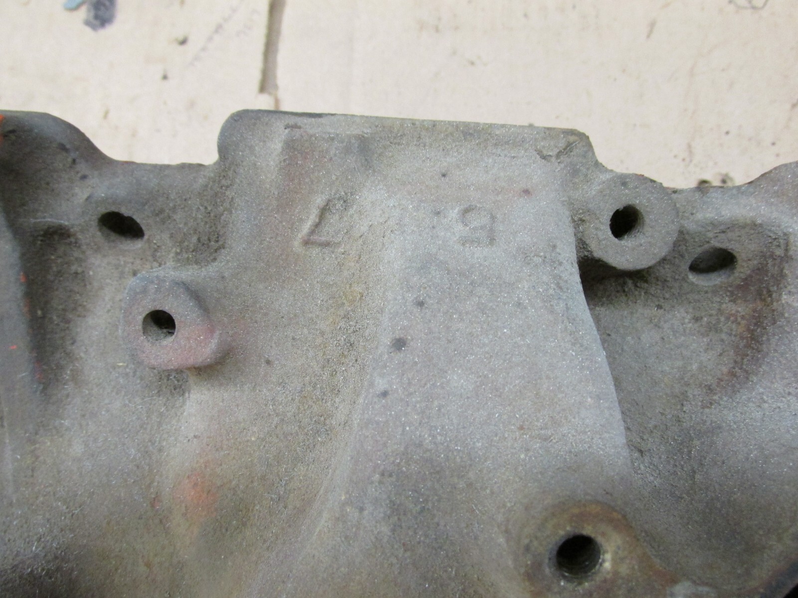 1976-82 1982 Chevy Corvette Camaro Truck 350 SBC Q-Jet Intake 346250 A ...