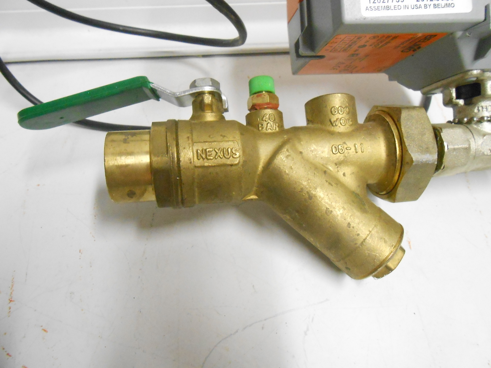 Belimo TFRB24-SR Actuator 24 VAC/DC 1/2" Valve WITH NEXUS 600 WOG VALVE ...