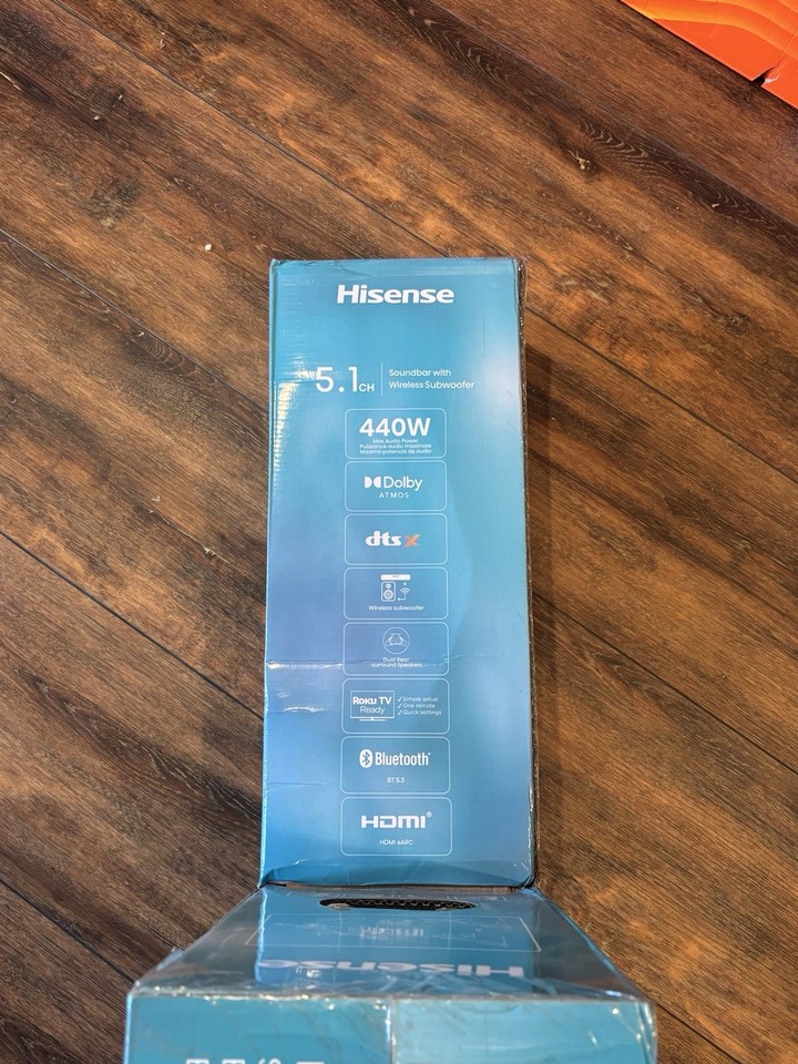 Hisense 5.1 Ch Soundbar R652 with a total of 440W output, Rear Surround ...