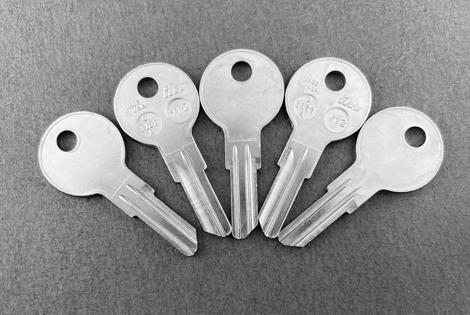 Lots of Y12 01122A YA-45D YJ1 O7NX Type Key Blanks | eBay