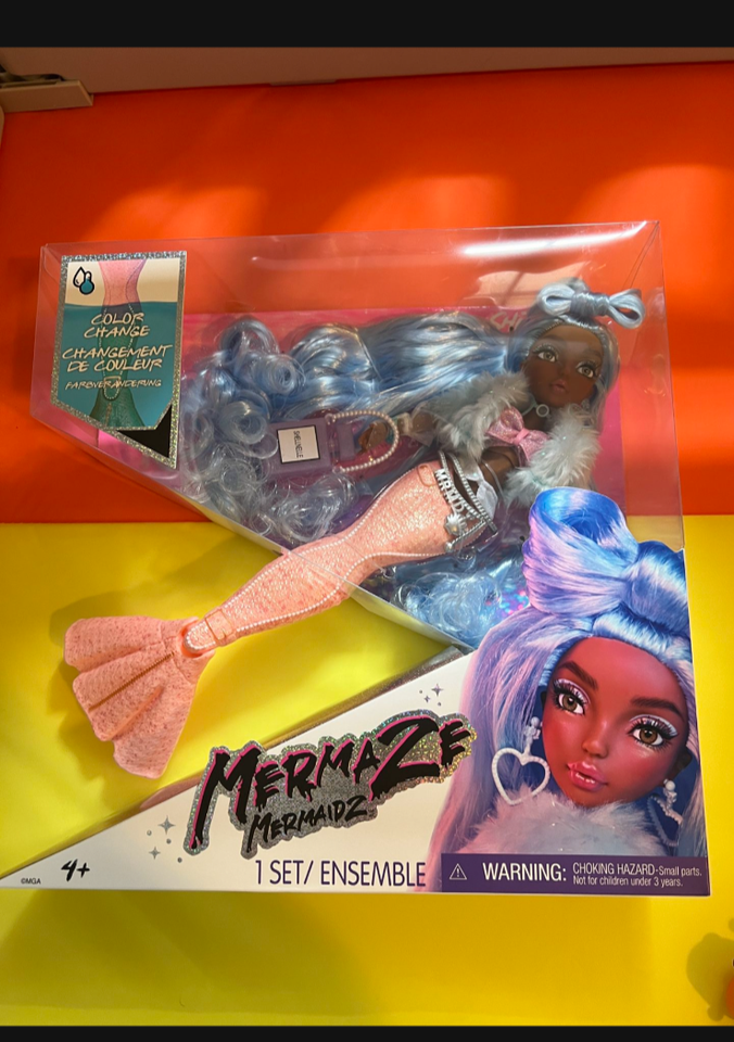 Mermaze Mermaidz Color Change Shellnelle Mermaid Fashion Doll with ...