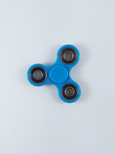 Figit Fidget Figet Finger Tri Spinner Hand Focus Spin Edc Stress Adhd ...