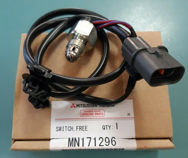 Genuine Mitsubishi PAJERO SHOGUN Wheel Clutch Control 4wd Switch ...