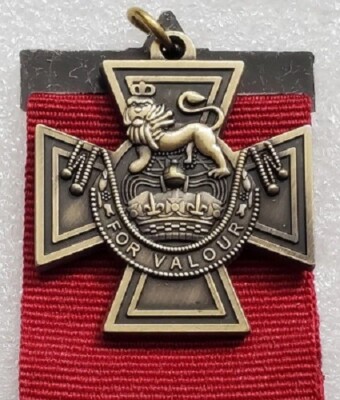 Victoria Cross Medal for Gallantry Award British Military Enamel ...