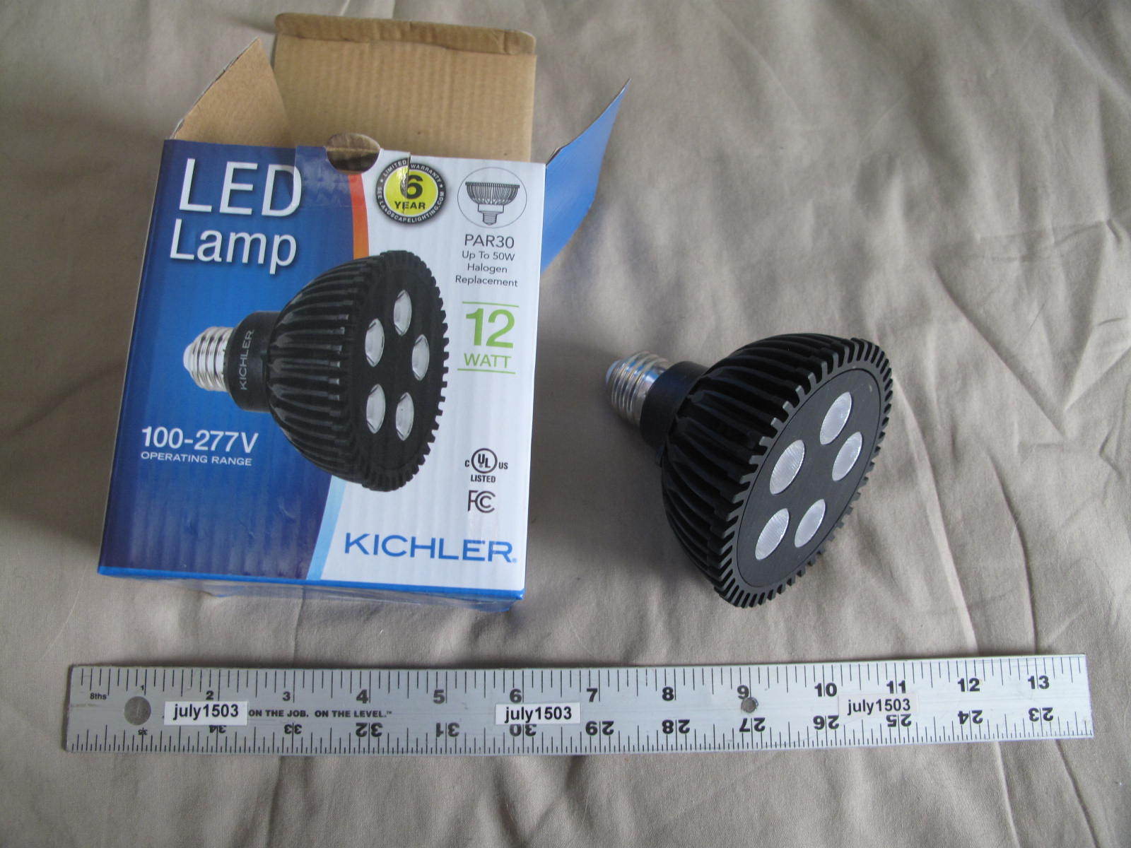 (1) NEW Kichler 12W 100-277V Clear PAR30 4200K LED Lamp Bulb 25 Deg ...