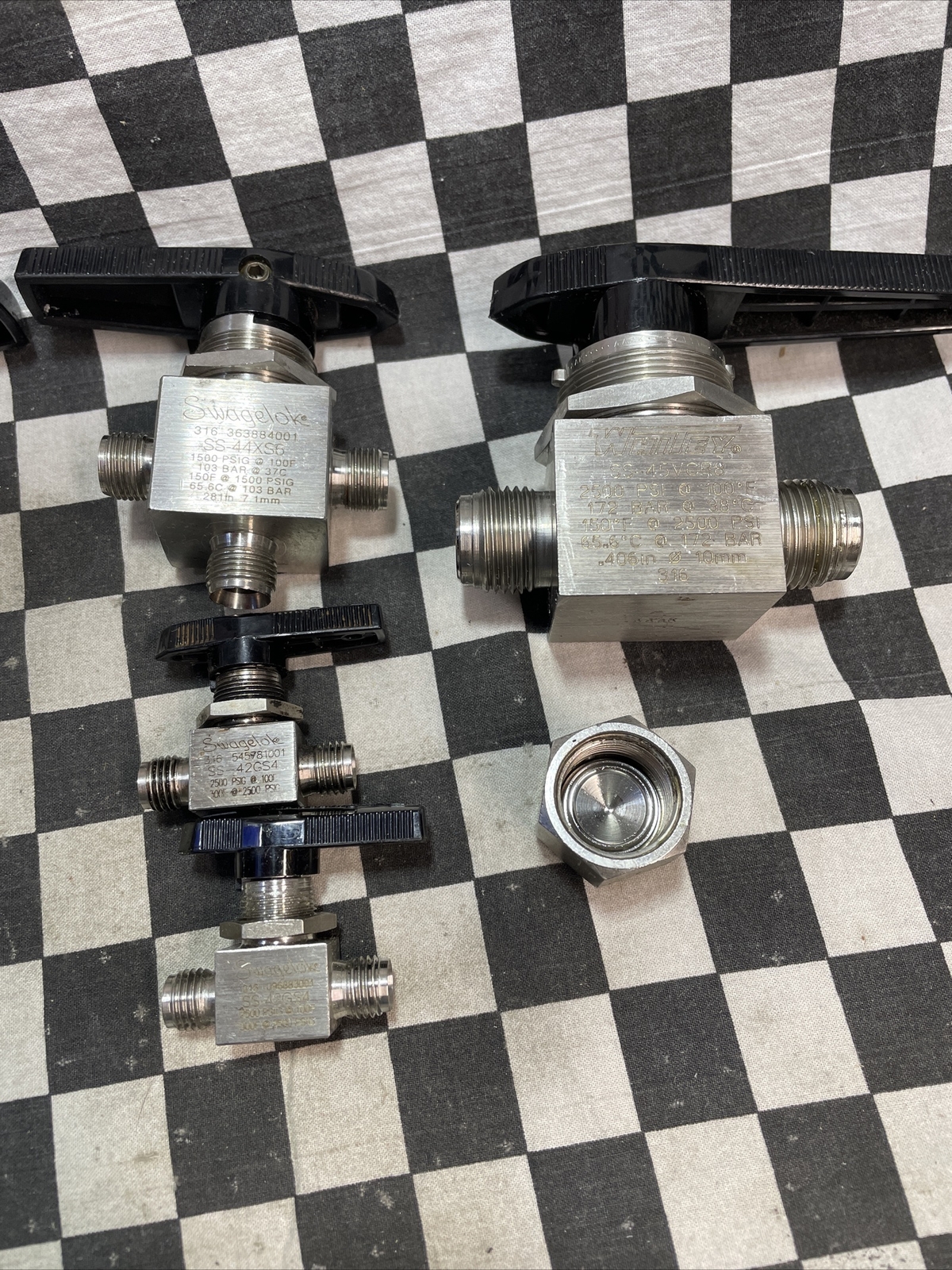 SWAGELOK/HOKE SS-45VCR8 SS-44XS6 SS-42XS4 SS-43S4 SS-42GS4 SS-VCR-8-CP ...