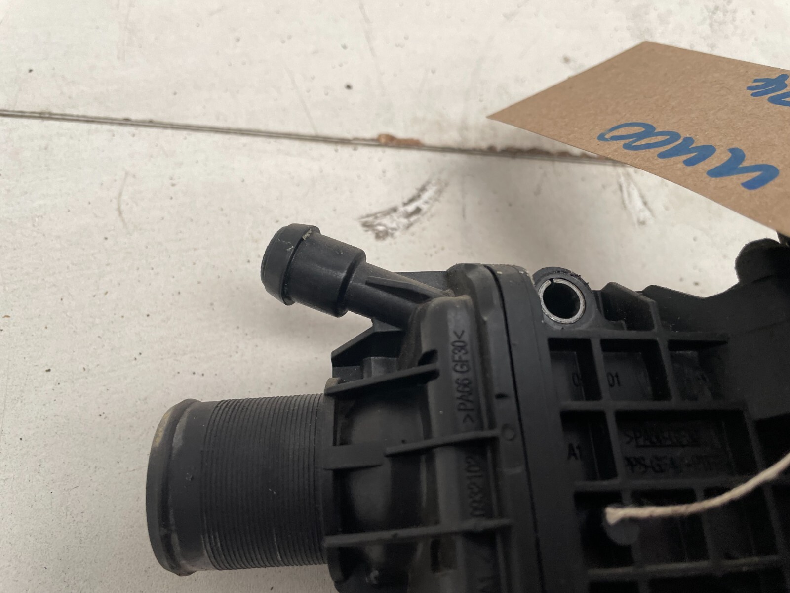 OEM Thermostat Housing 2 0 Diesel Ford Focus - C - Max - MONDEO 2264810 ...