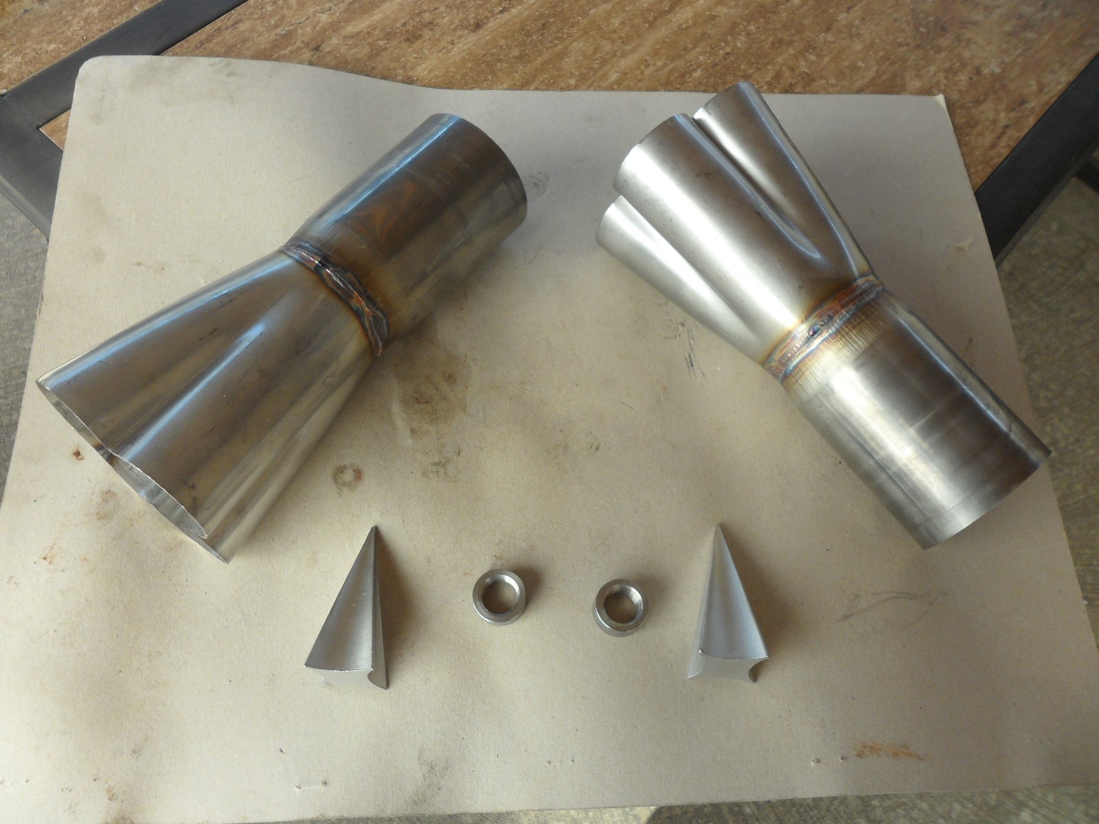 304 STAINLESS EXHAUST HEADER KIT UNCLUDES COLLECTORS, SPIKES & O2 ...