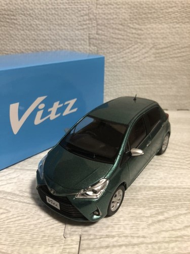 1/30 Vitz Jewela Novelty Color Sample Mini Car Jade Green Metallic | eBay