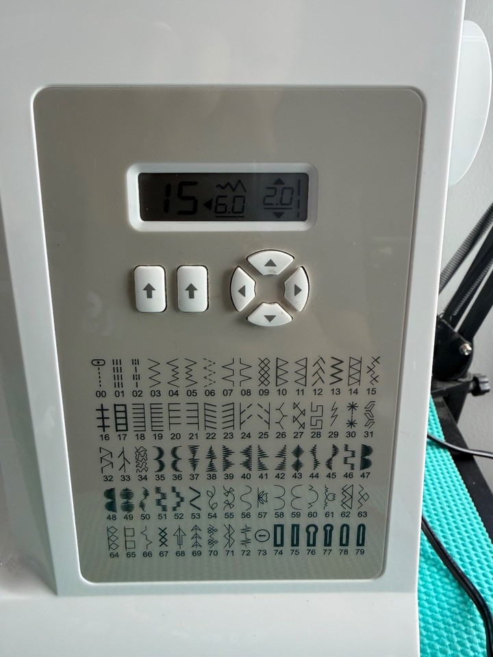 Singer 6180 Brilliance Sewing Machine - Tested - New Needle / Presser ...