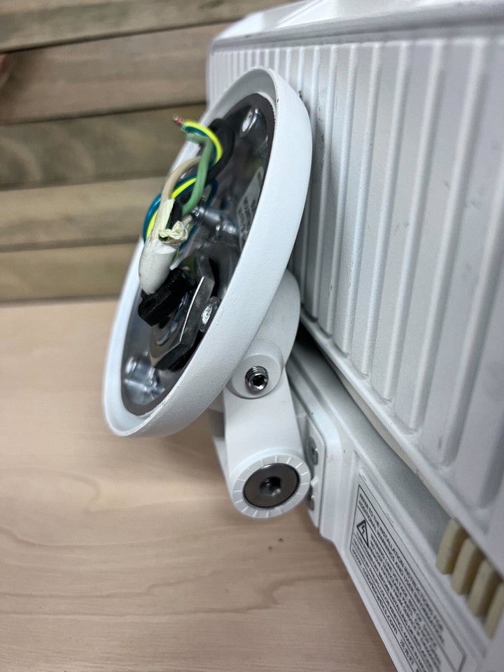 Philips Color Kinetics eW Blast Powercore gen4 OptiField 2700K White ...