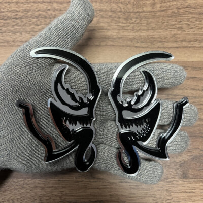 Venomous Badges Emblem Mirror Silver ED, 2 Badges, Fender Venom, Angry ...