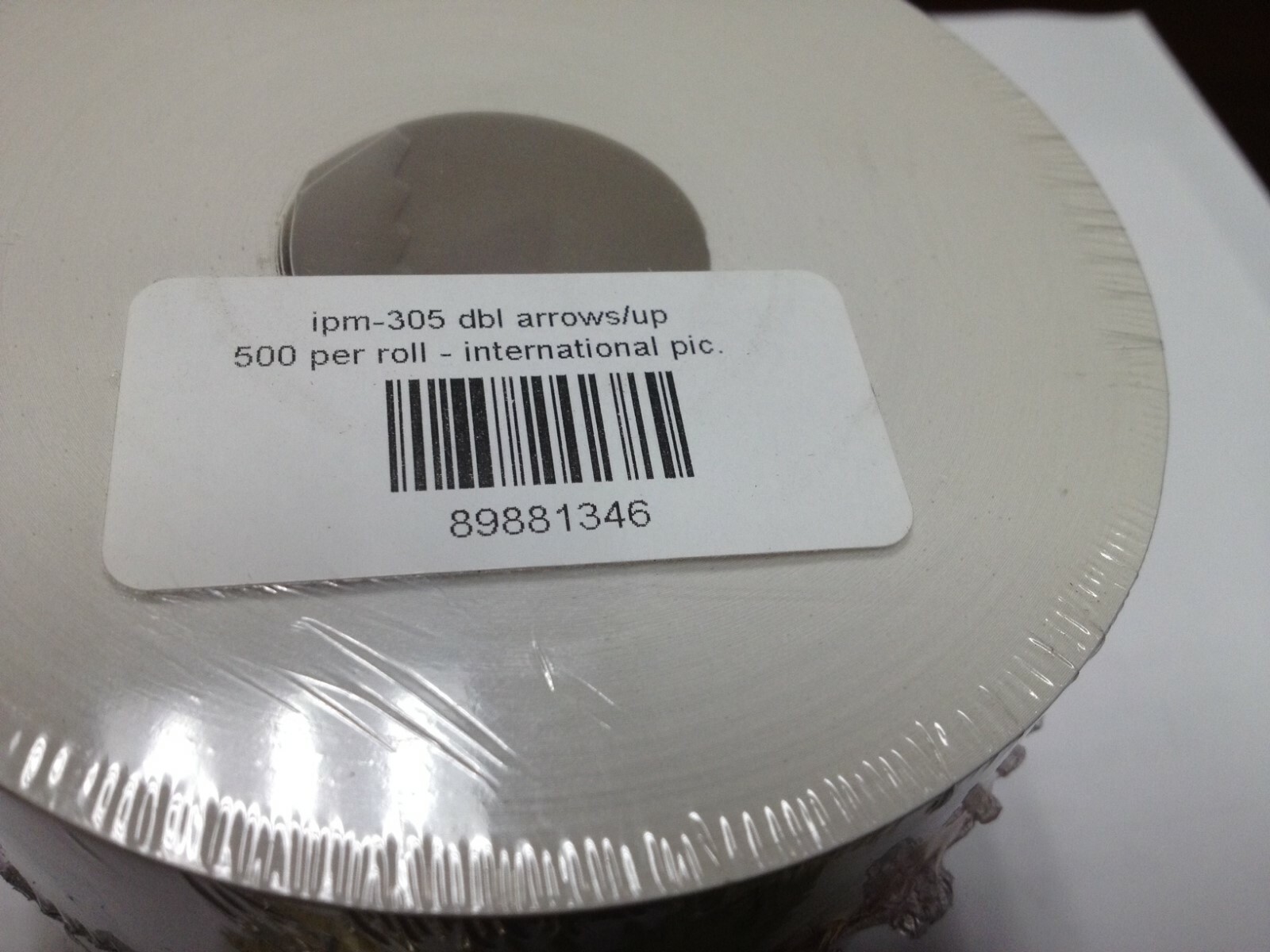 Box Packaging Two Red Up Arrows Over Black Bar Labels, 3" x 4" 500/Roll ...