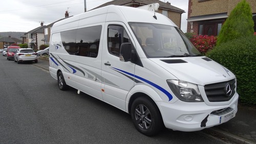 MERCEDES SPRINTER 313CDI ATLAS SPORTHOMES 3 BERTH 3 SEATBELTS RACEVAN ...