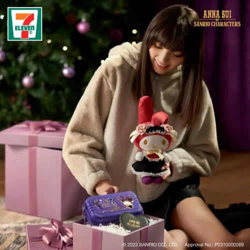 Sanrio X Anna Sui Plush Doll with Mirror | Hello Kitty My Melody ...