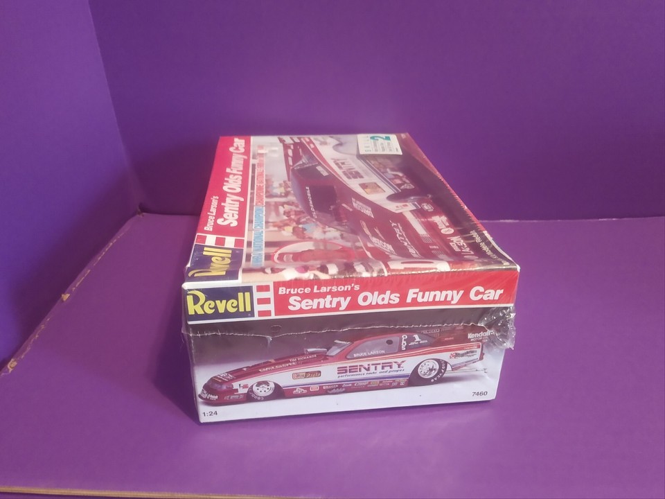 Revell Bruce Larson's Sentry Olds Funny Car Model Kit #7460 Sealed | eBay