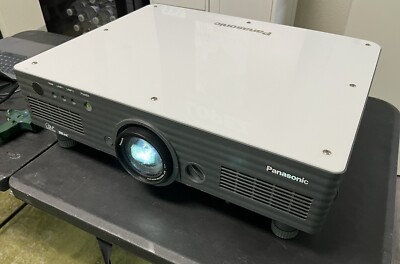 Panasonic PT-D5600U XGA 4:3 5000 Lumen Projector *See Description | eBay