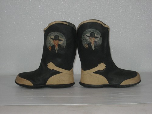 VINTAGE HOPALONG CASSIDY CHILDS BOOTS GOODYEAR RUBBER "LOOK" | eBay