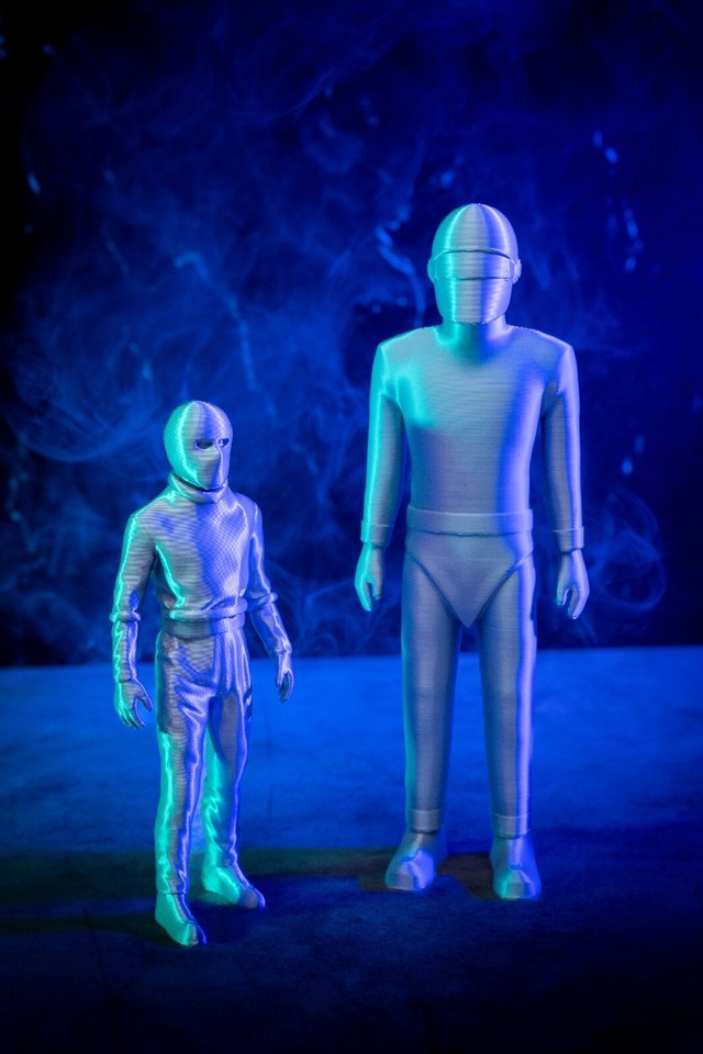 Klaatu And Gort From The Day the Earth Stood Still Gort And Klaatu ...