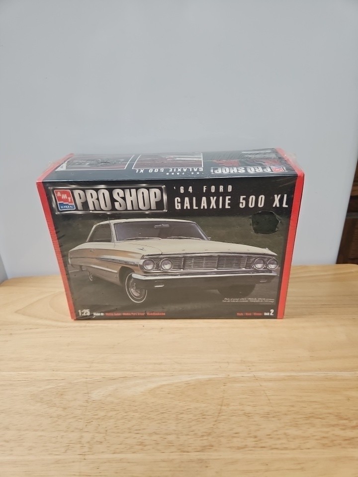 AMT Pro Shop 64 Ford Galaxie 500 XL 1999 1/25 Factory Sealed New | eBay