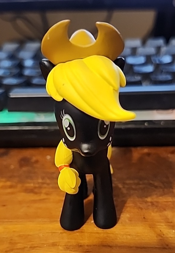 My Little Pony Funko Mystery Mini Figure Applejack | eBay