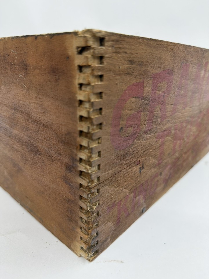 Vintage Early Granger Twist Wooden Plugs Box Crate w / Tax Stamp ...