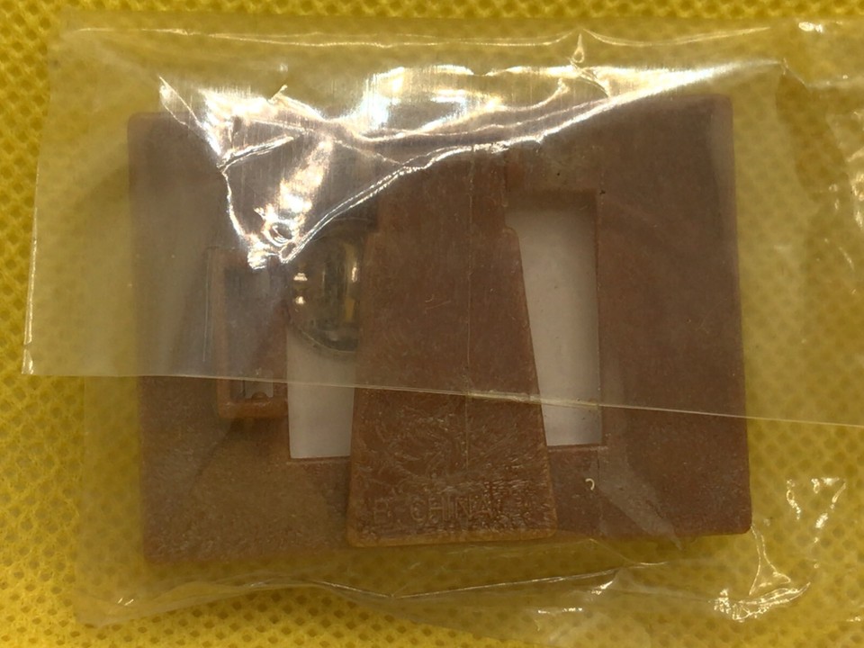 Doko Demo Issho Toro Inoue Onsen mini pins 2inch meseum Sony BANDAI ...