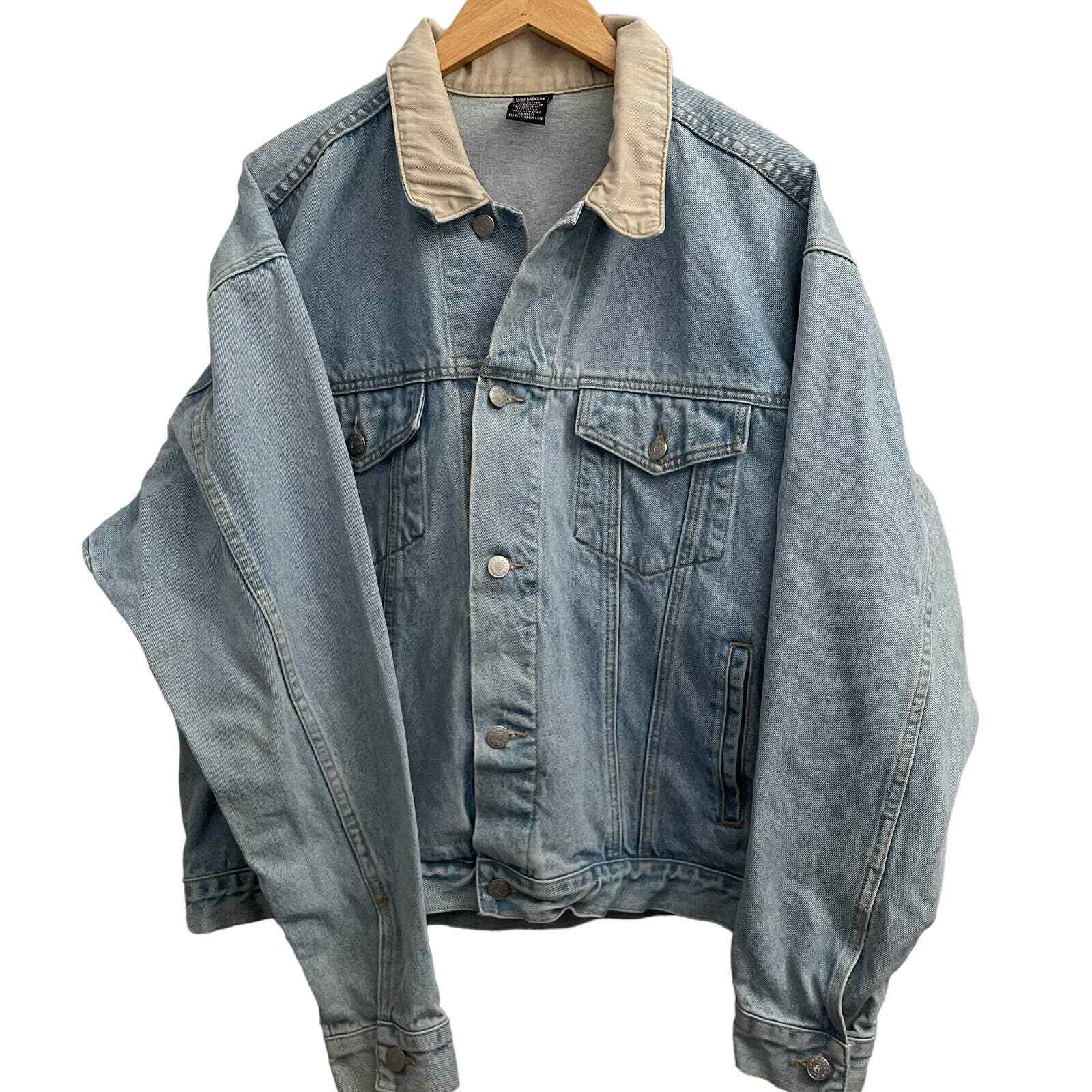 Warner Bros. Studio Store Denim Jacket Size L - Gem