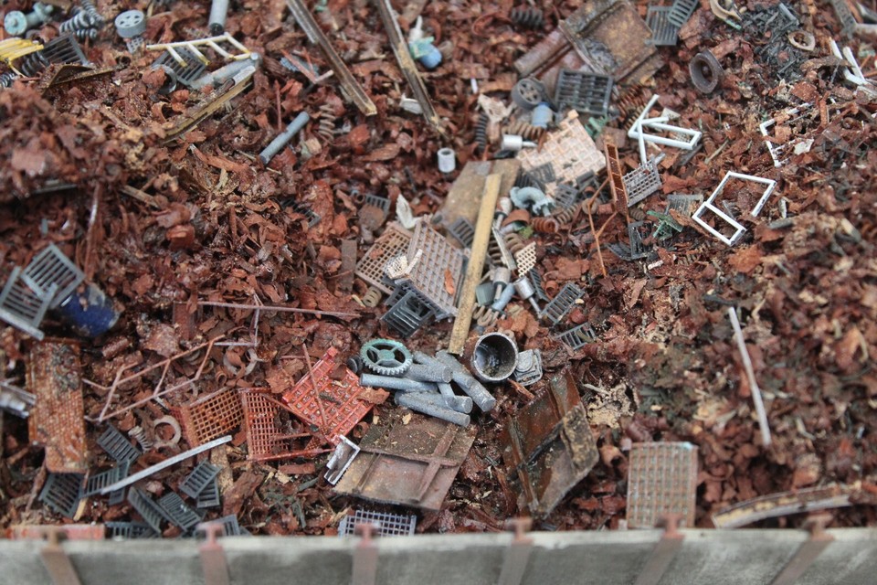 ULTIMATE SCRAP! Model Scrapyard Metal OO Gauge Scenery Wagon Loads ...