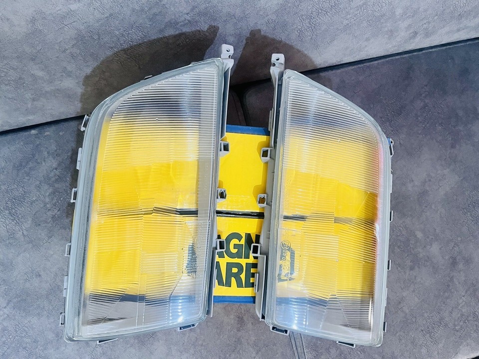 OEM New Mercedes C-Class W202 Headlight Lenses Right & Left Magneti ...