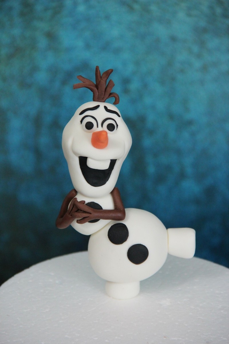 Olaf Snowman Frozen Cake