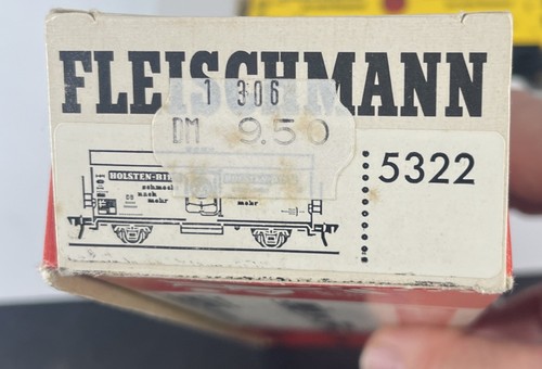 HO Fleischmann 5322 DB Holsten Beer Refrigerator Car in Yellow Paint ...