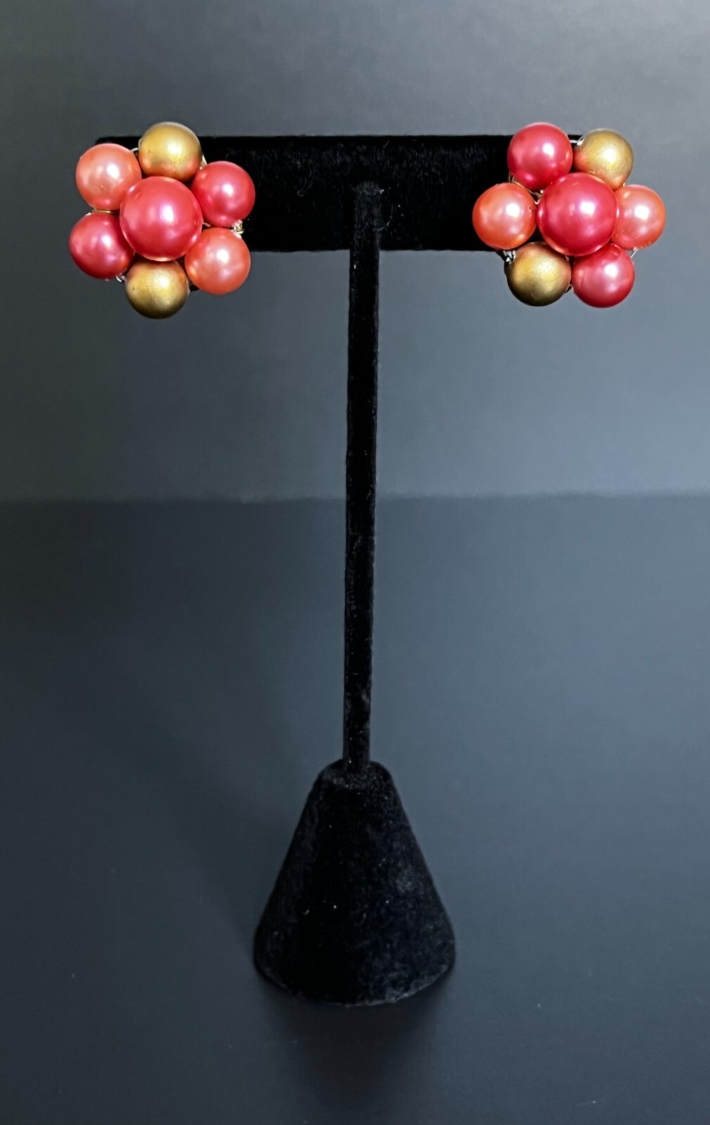 Vintage Pink, Peach & Gold Beaded Cluster Clip-On Ear… - Gem