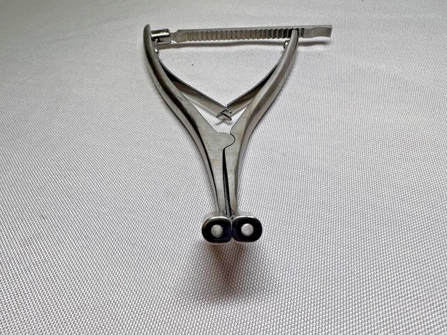 Stryker 45-80030 Variax Joint Distraction Forceps for sale online | eBay