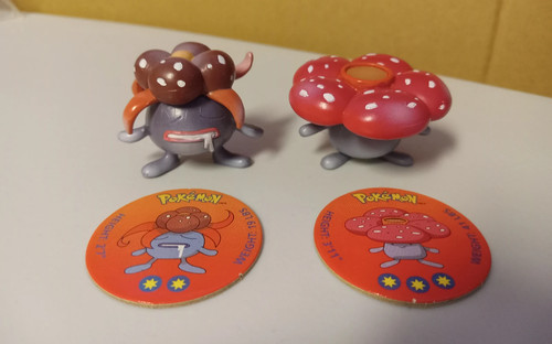Gloom & Vileplume Pokemon Battle Figures w/ Battle Discs CGTSJ (Tomy ...
