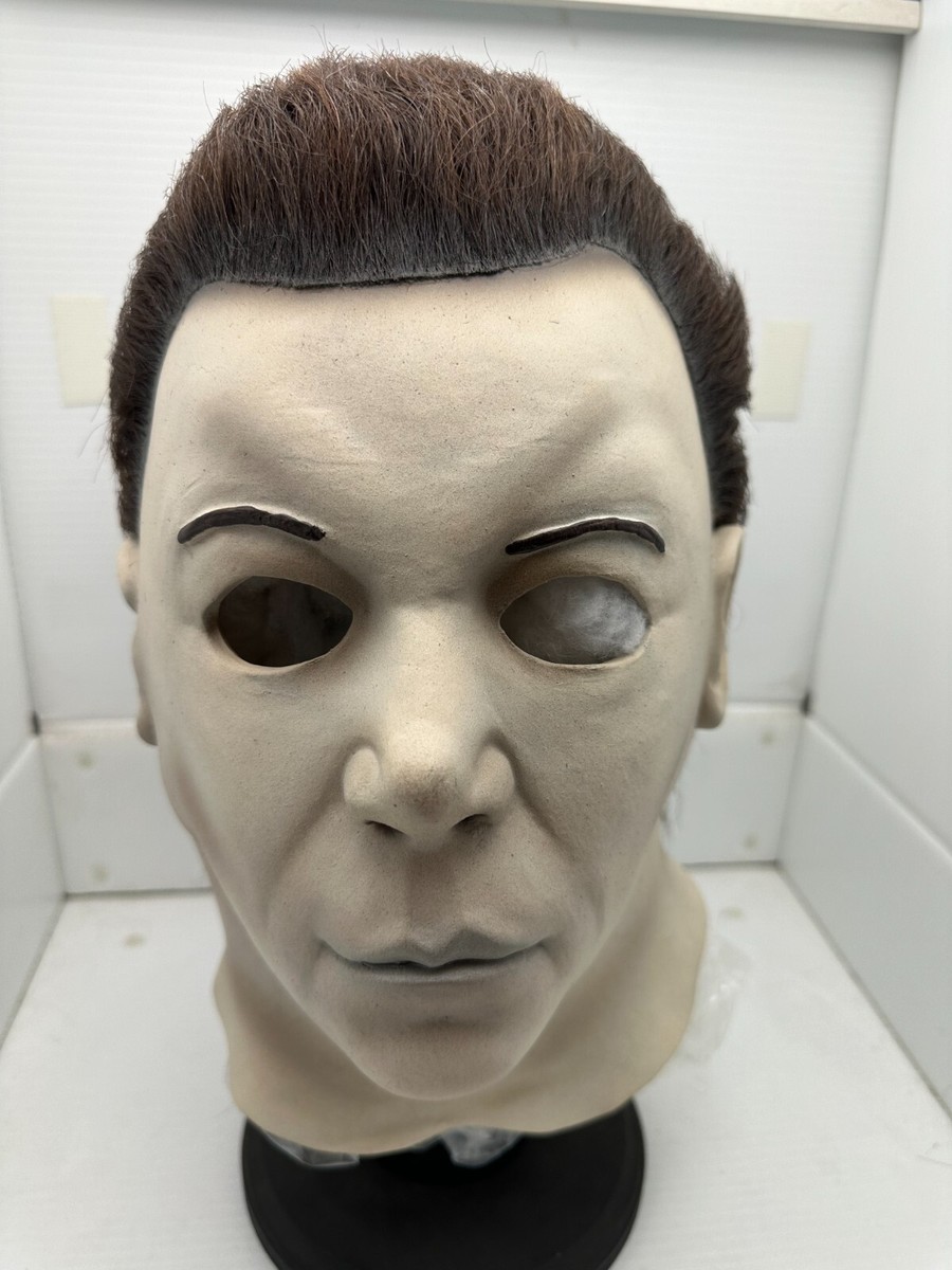 Halloween Resurrection Mask
