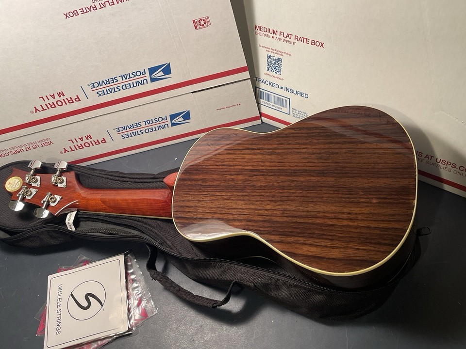 Greg Bennett Uk-70 Ukulele *Pls read* | eBay