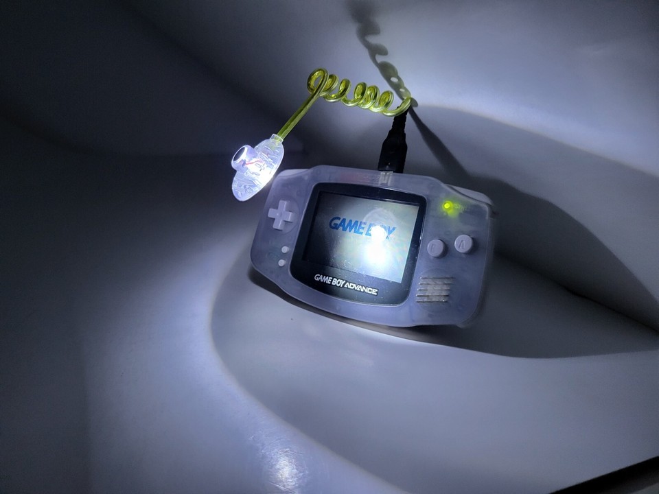 NEW Very Bright LED Wormlight Worm Light for Gameboy Advance GBA #C42 ...