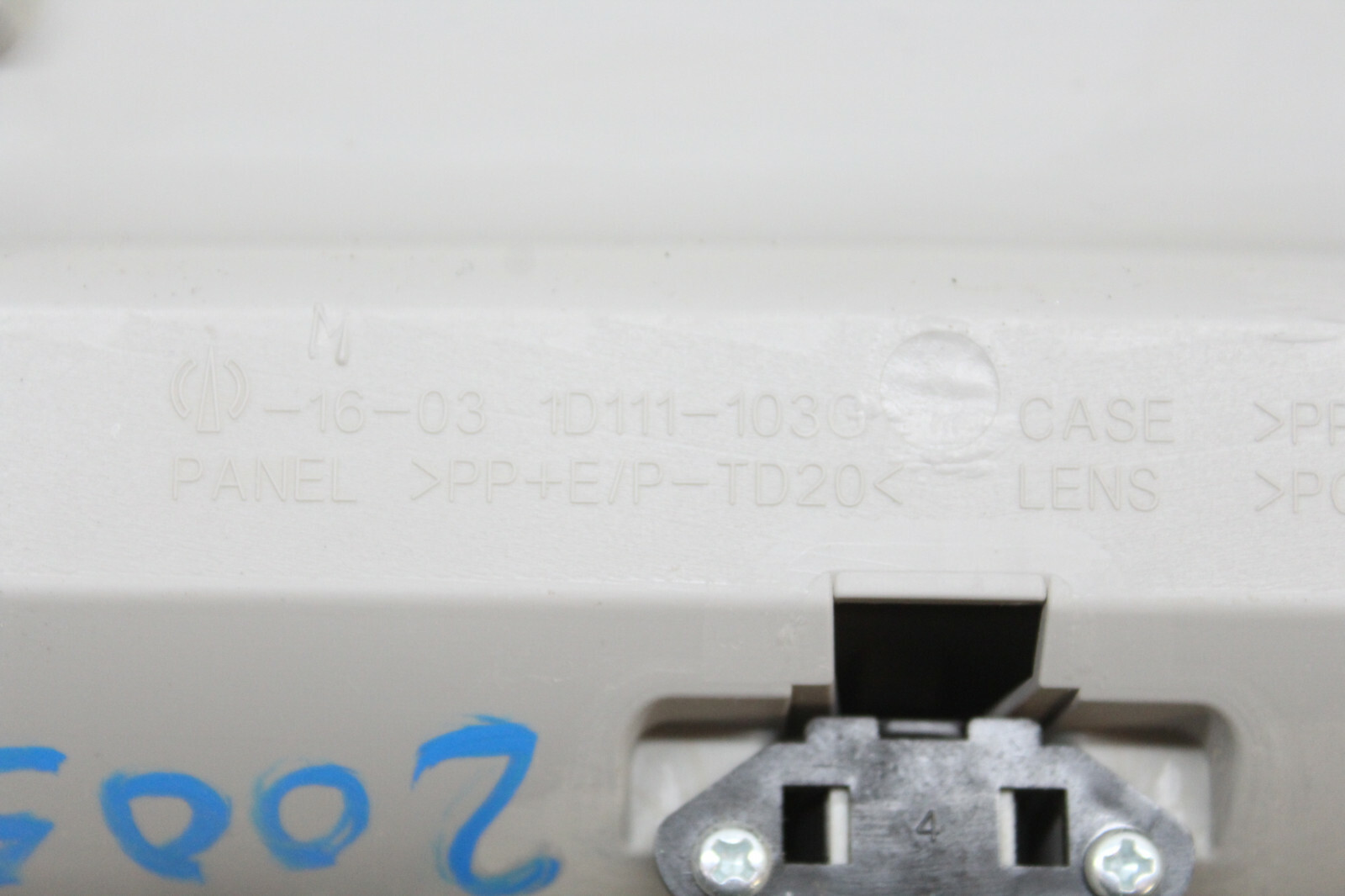 2015 TOYOTA PRIUS OVERHEAD CONSOLE DOME LIGHT GRAY OEM 10 11 12 13 14 ...